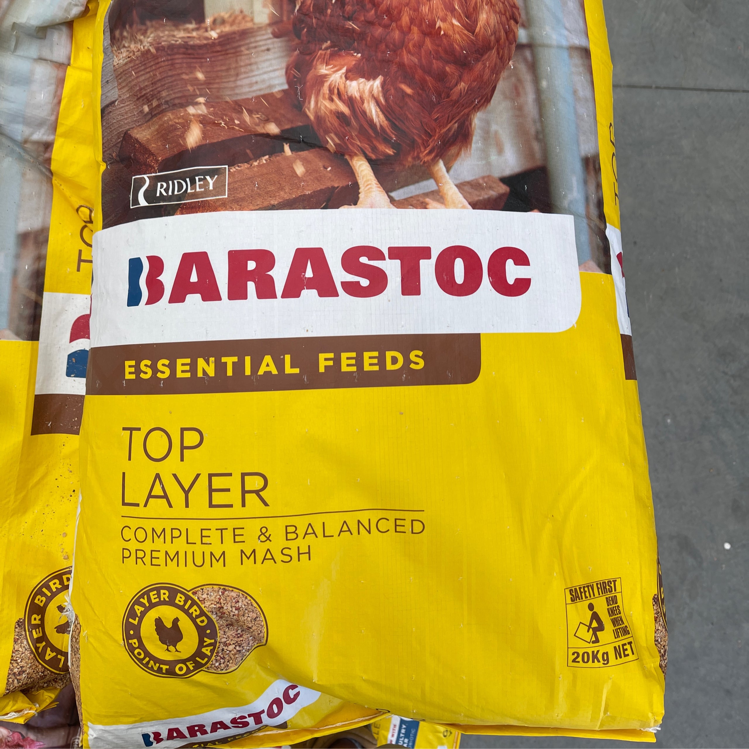 Barastoc Poultry- Top Layer Mash 20kg | Yarramalong Farm Supplies